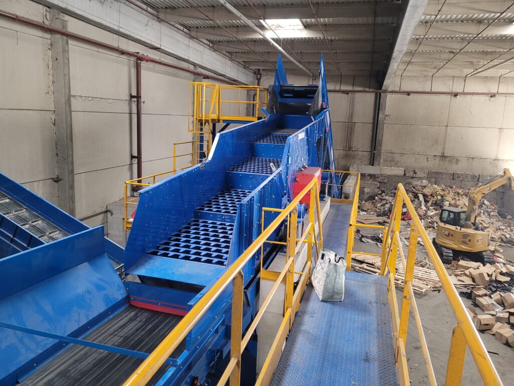 Crible industriel et tamis › Sisco SARL